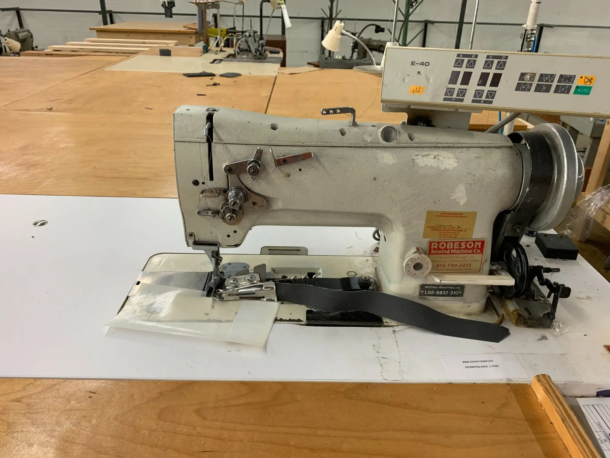 Advanced Single Needle Industrial Use Sewing Machines For Heavy Textile ...
