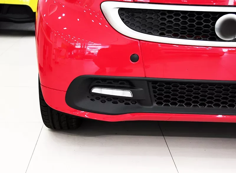 Auto Body Kit Front Bumper Fog Lamp Underneath Grille With Lamp Hole ...