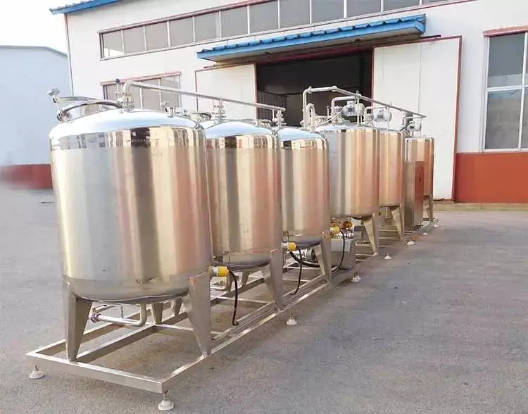 Stainless Steel 1000 Liters Milk Chiller Machine Milk Cooling Tanks ...