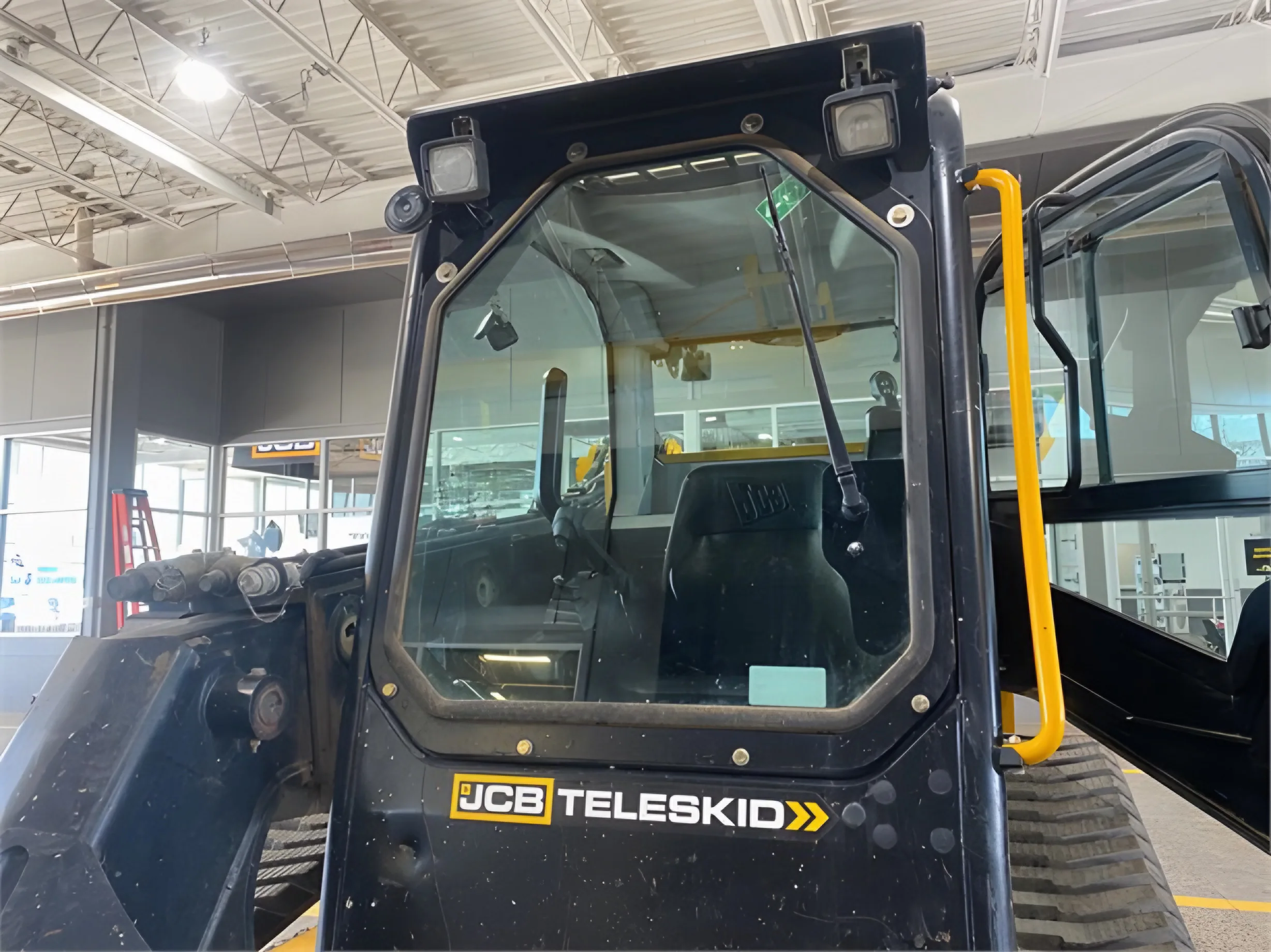 Used 2018 JCB 3TS-8T Skid Steer EPA Approved Bobcat T595 Skid Steer ...