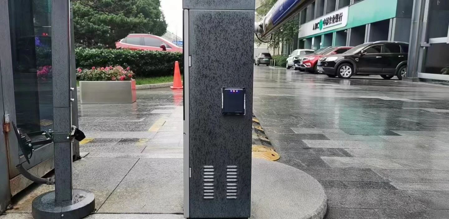 Bluetooth Radar - Efficient Obstacle Detection for Cars