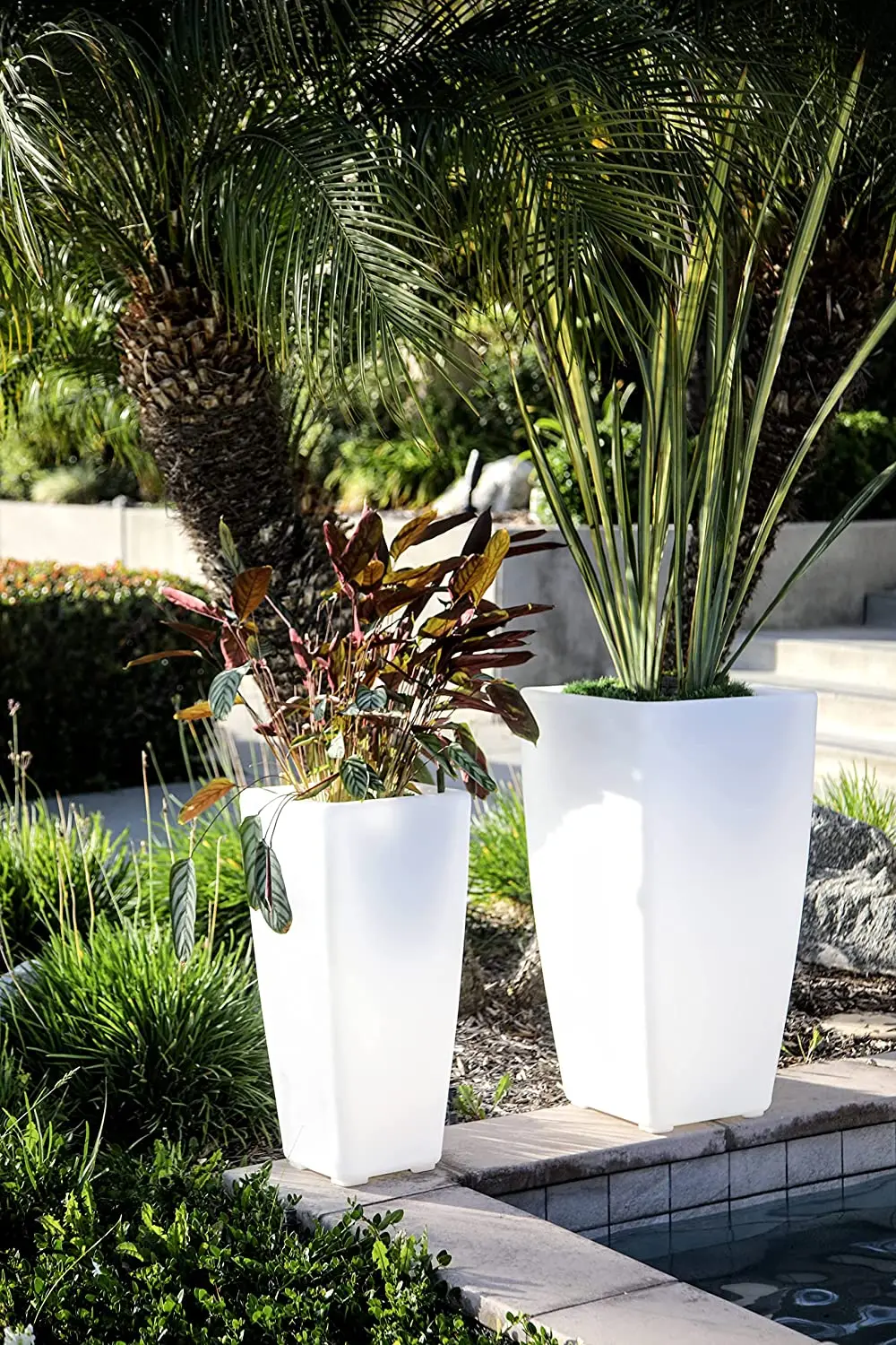 Glowing Light up Outdoor LED Illuminated Flower Plant Pots