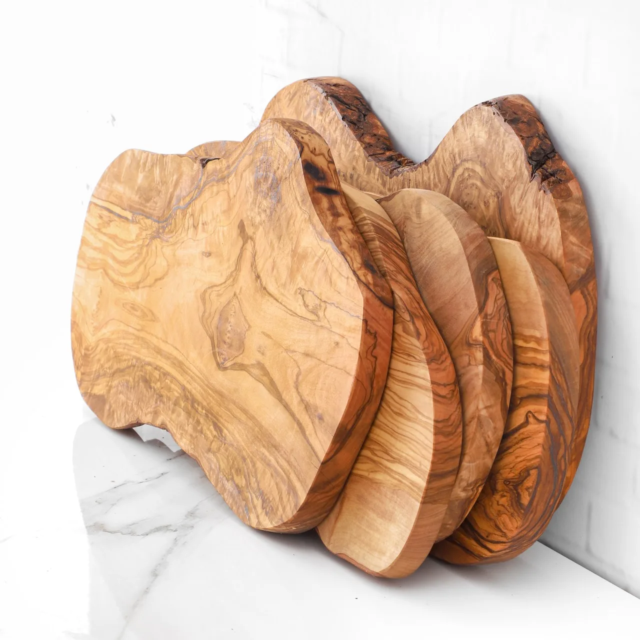 Durable Olive Wood Cutting Boards - Eco-Friendly Chopping Blocks