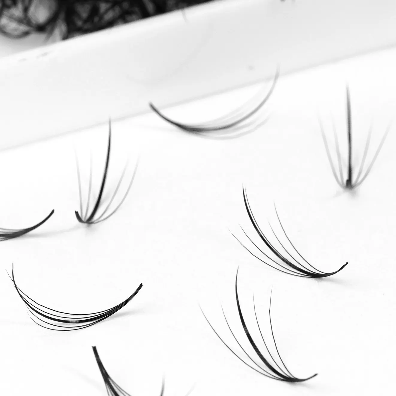 Hot Sale Pointed Premade Spike Fans Cluster 5d Mink Lashes Pointy Base ...