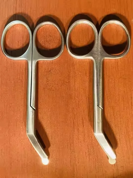Curved Blade Stainless Steel Ostomy Scissors Surgical Instruments Basis ...