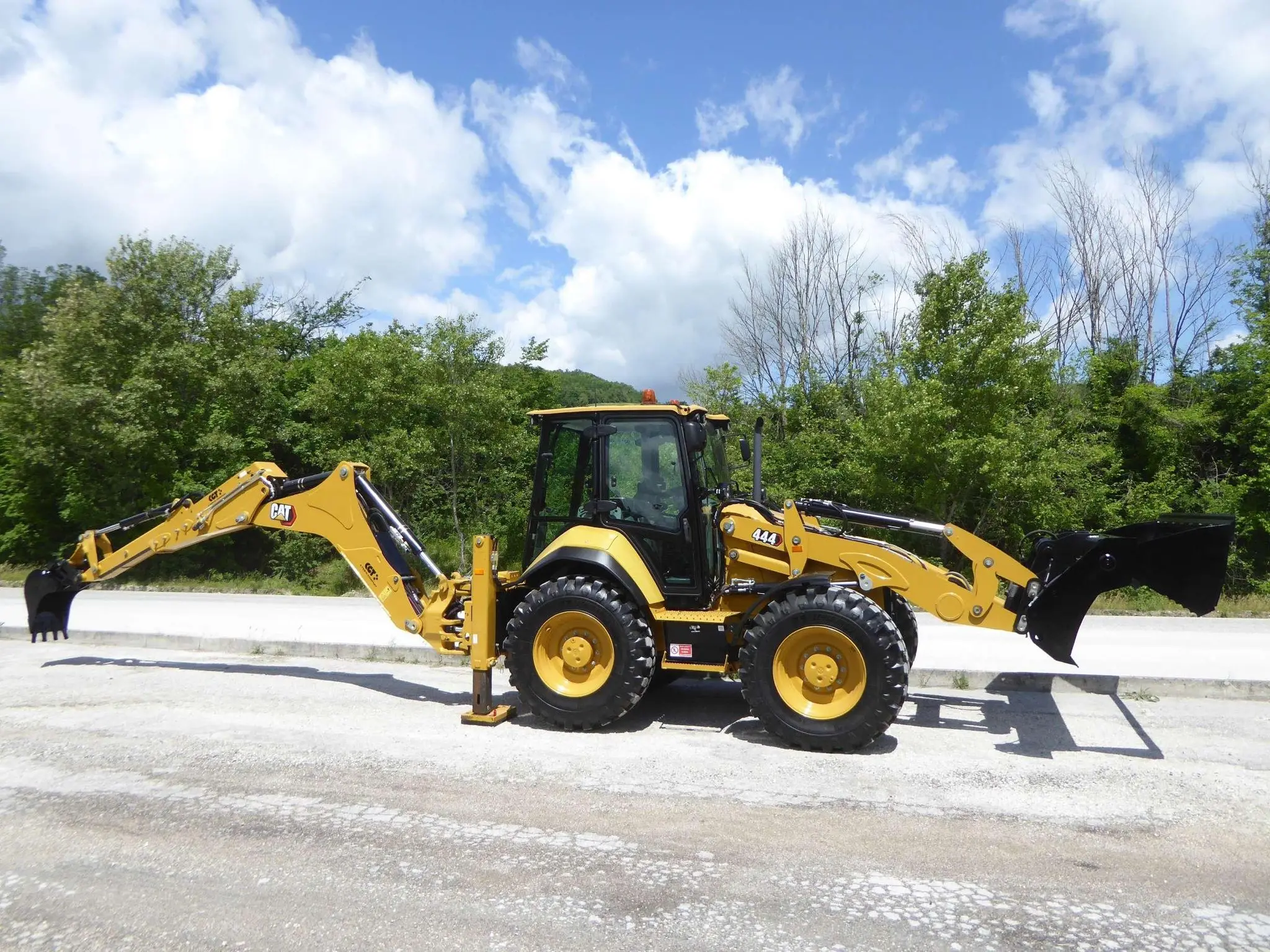 Used 12 Ton CAT 444 Backhoe Loader for Construction & Farm Work