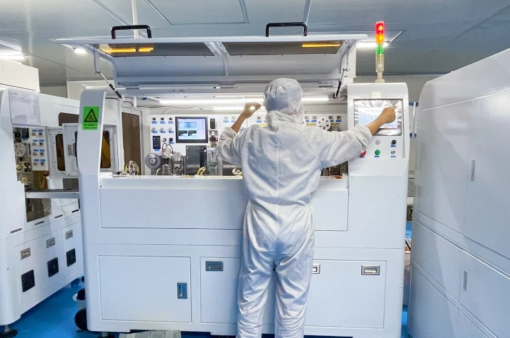 4-digit 7-segment Display Customize Reflective Lcd Display White 7 ...