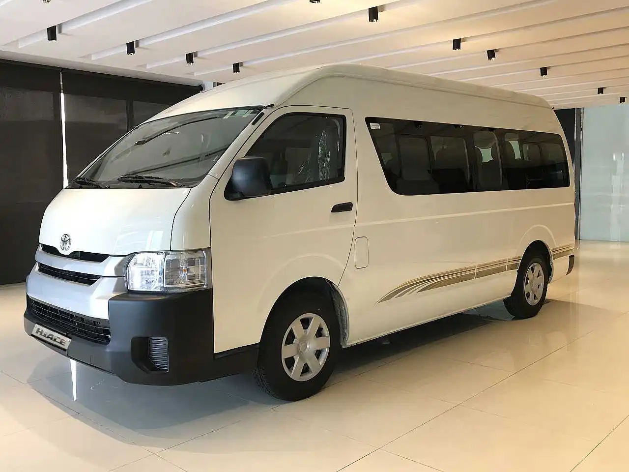 Used 2019 Toyotas Hiace 15 Seater Bus,100% Original Factory Sealed ...