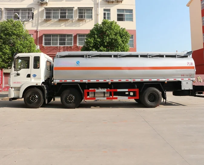 6x4 Dongfeng 20cbm Cummins 210hp Diesel Engine Oil Fuel Tanker Truck - Buy Oil Fuel Transport ...
