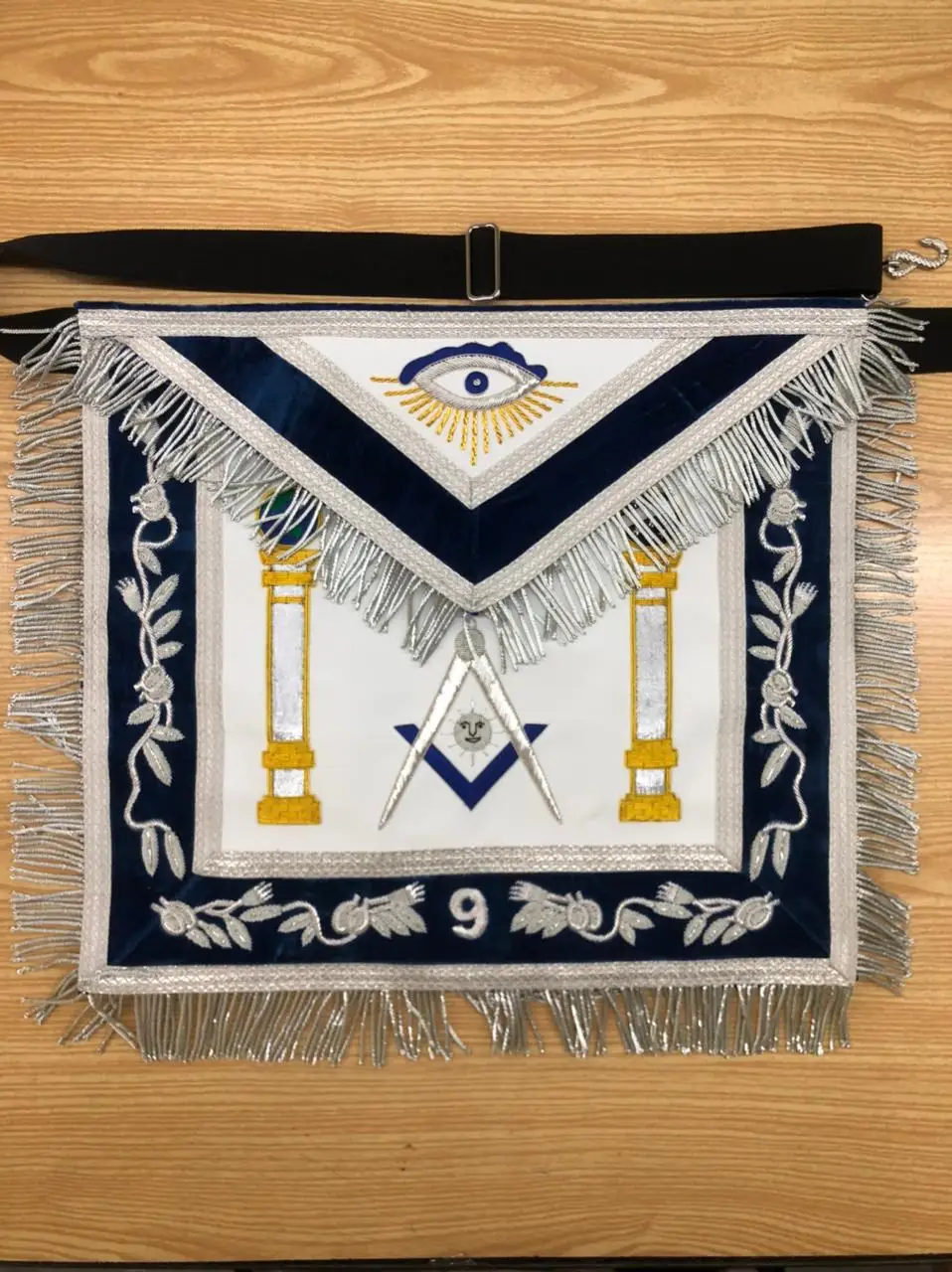 Masonic Regalia White Plain Masonic Apron Customized Hand Embroidery PU ...