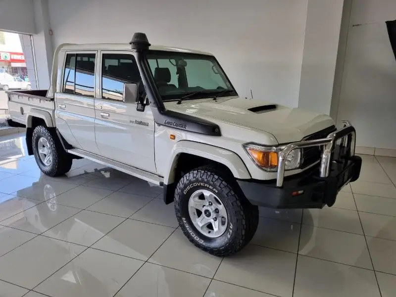 Fairly Used 4x4 Hilux Double Cabin/ Used Hilux 4x4 Pickup Used Car ...