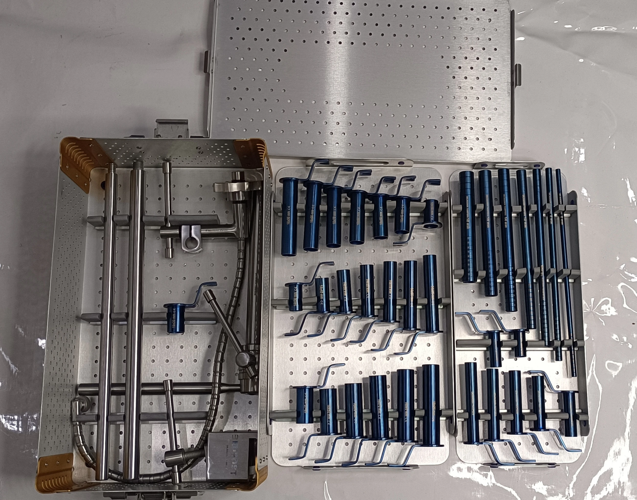 MedRising Surgica A+ Quality 2024TUBULAR LUMBAR MIS RETRACTOR SYSTEM ...