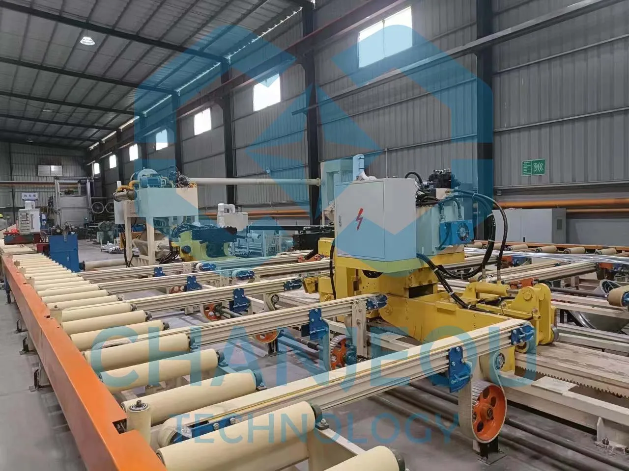 Aluminium Handling Table with Easy Extrusion Line Operation