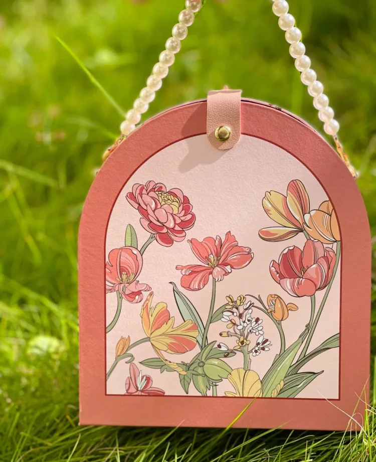 New Design Ins Style Cardboard Box Gift Box for Wedding Guest With ...