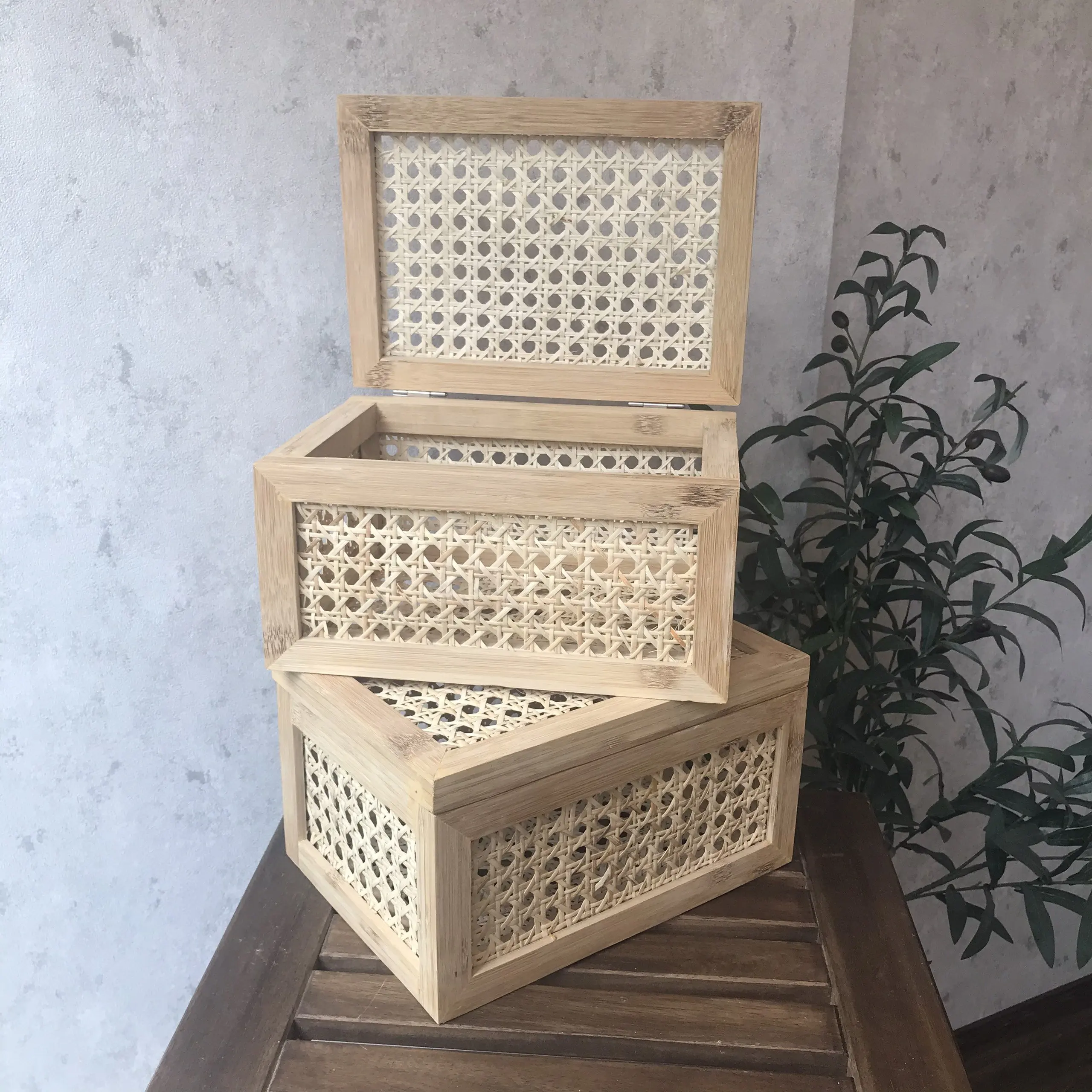 Rattan Storage Baskets - Sustainable and Versatile Solutions
