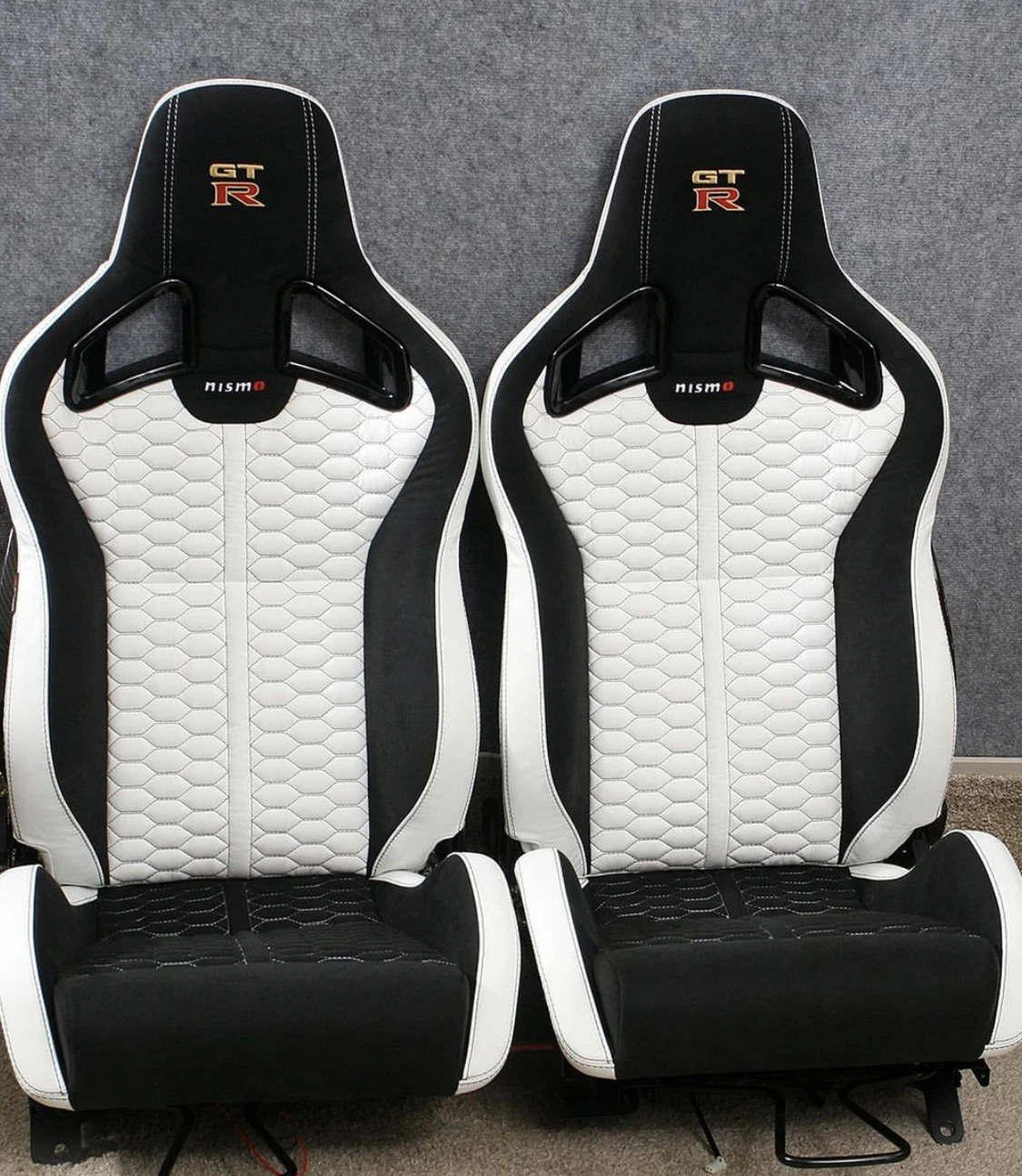 Sièges Nismo Et Recaro Originaux Pour Nissan Gtr Gt R Gt-r R35 Nismo Et ...