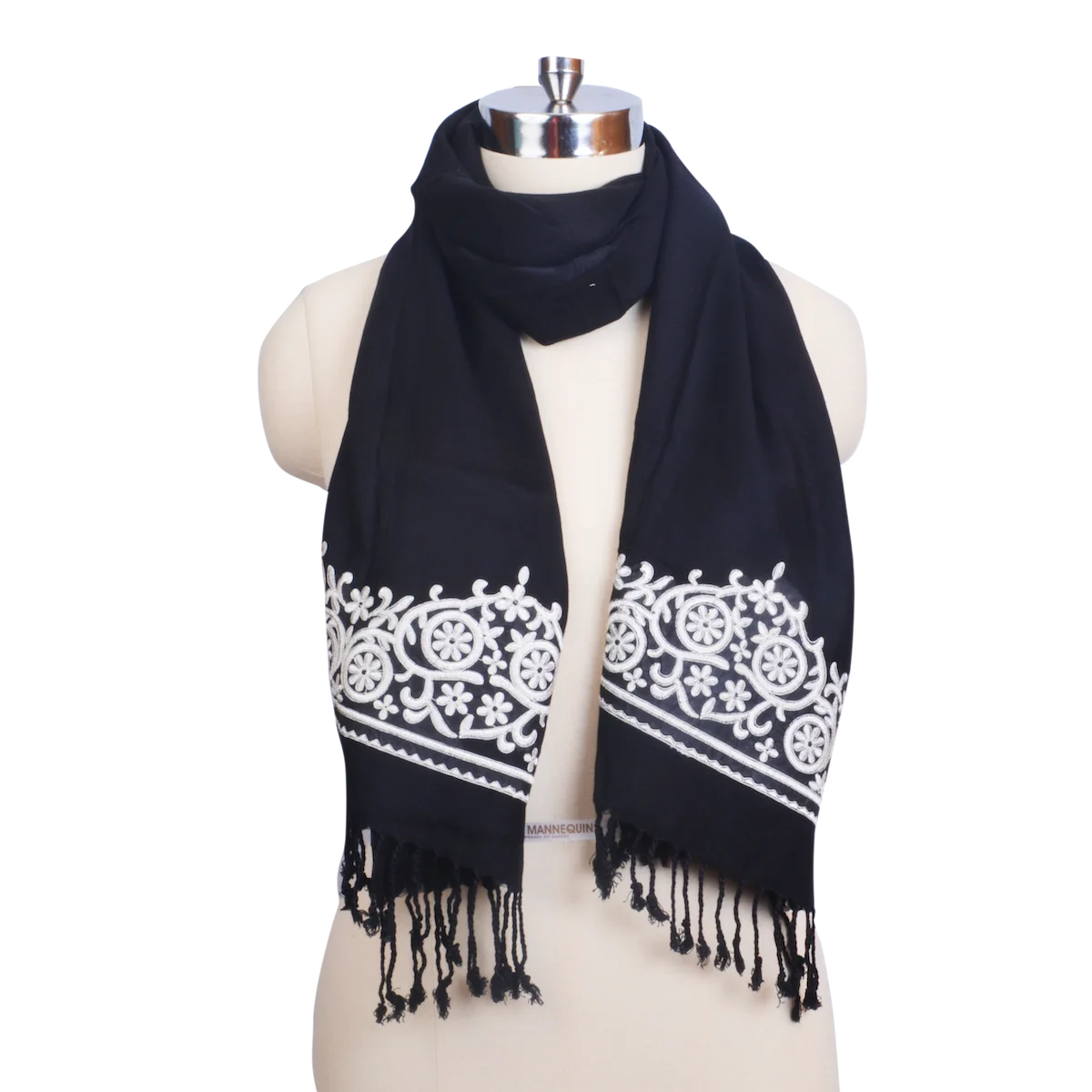 New Arrival Alphabet Wholesale Custom Printed Logo Women Scarves Shawls ...