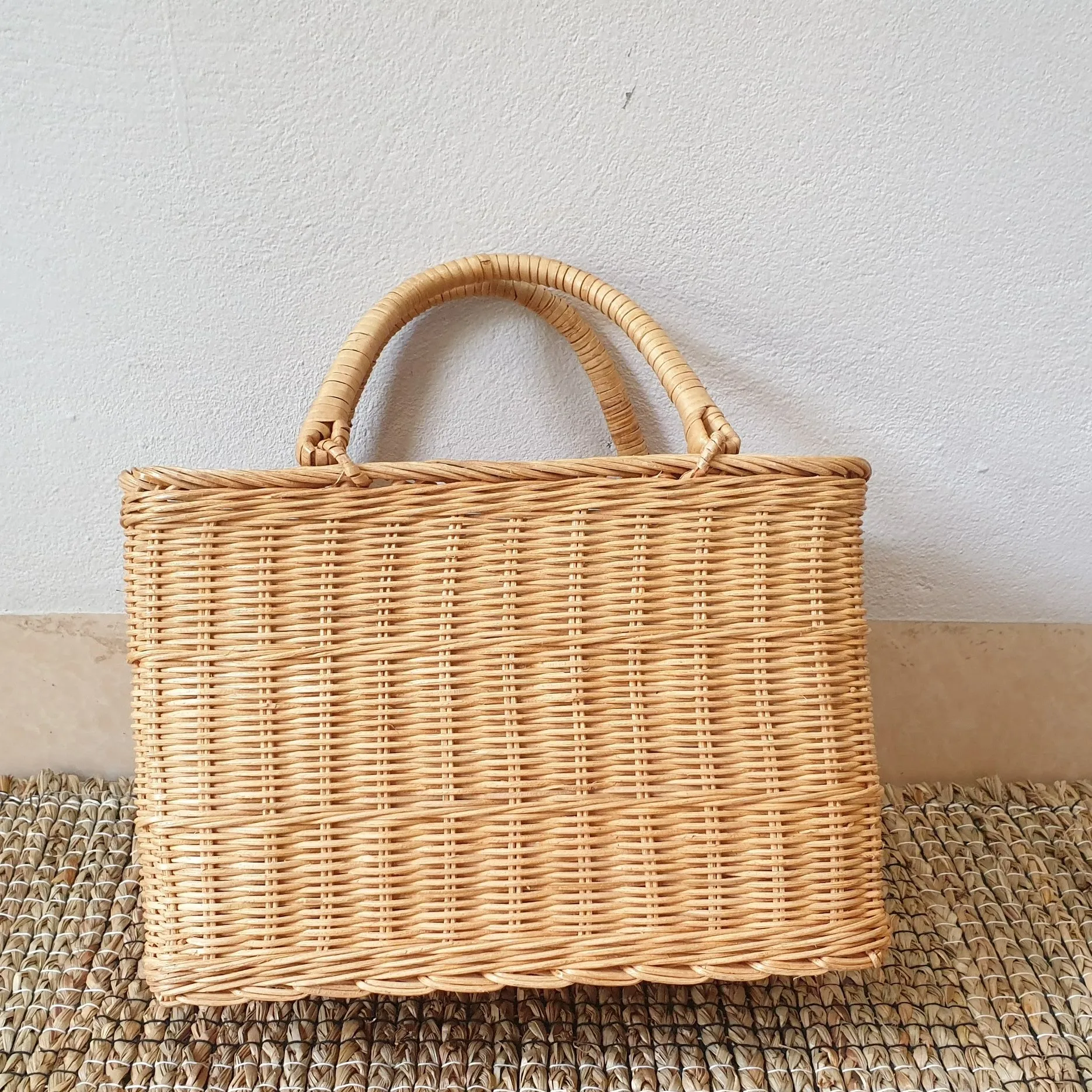 Best Price Natural Eco-friendly Rattan Bag With Handle/ Handmade Rattan ...
