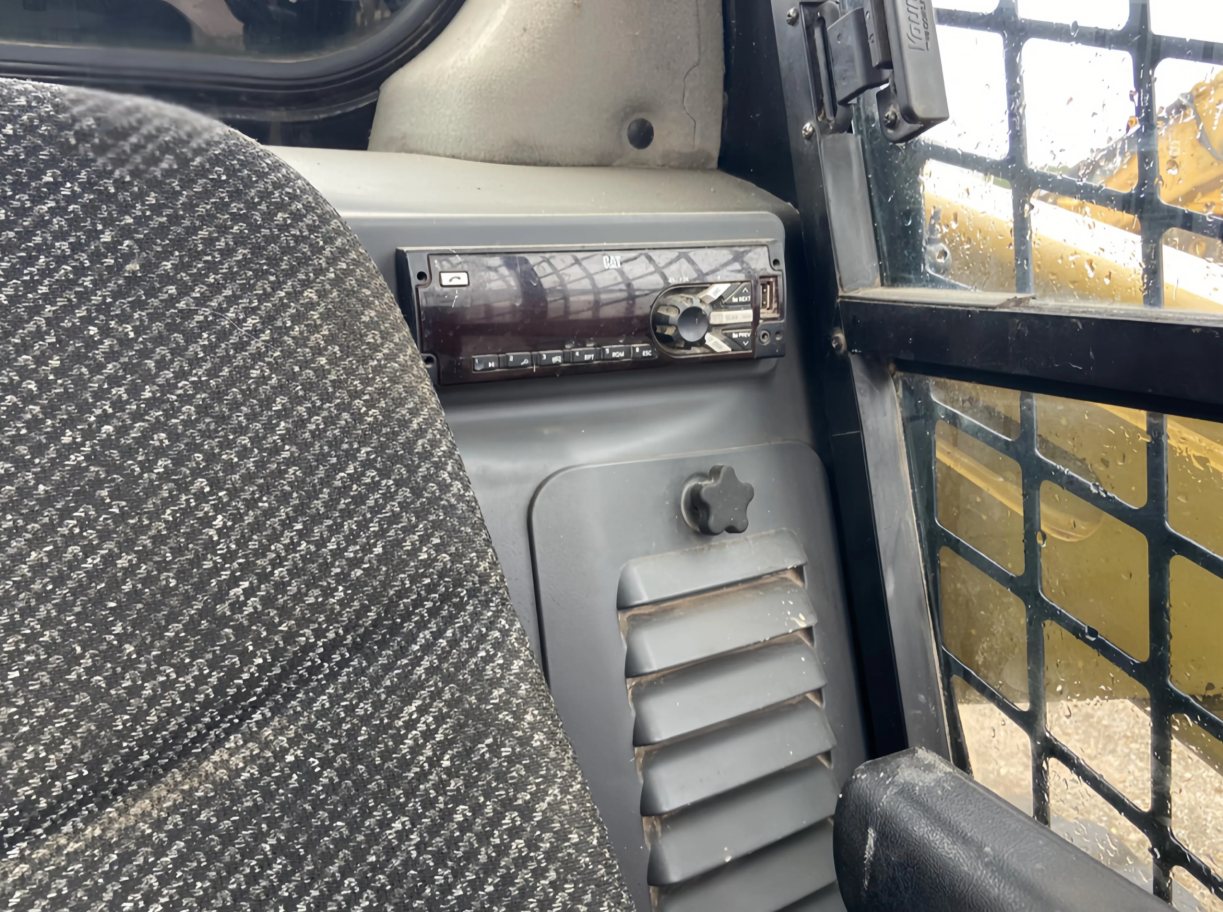 Absolute Caterpillar Skid Steer 299d2 Xhp With Tooth Bucket And ...