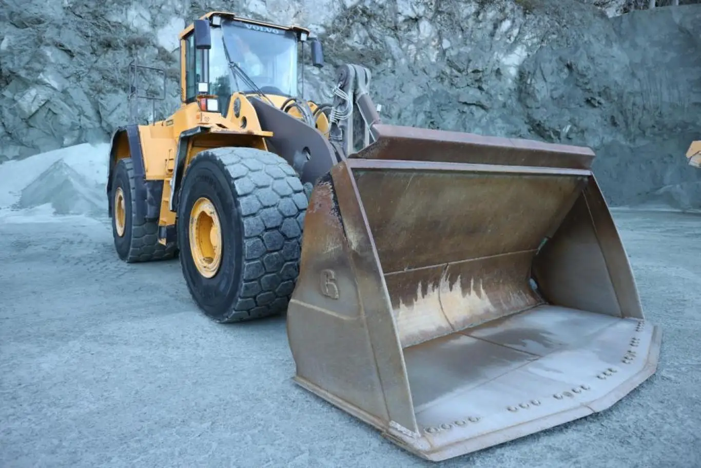 Volvo L220f Earth-moving Machinery Loader - Buy Volvo L220f Earth ...