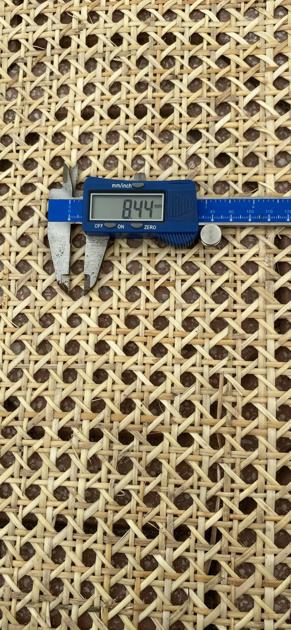 Fish Rattan Light Shade - Natural Weaving for Home Decor