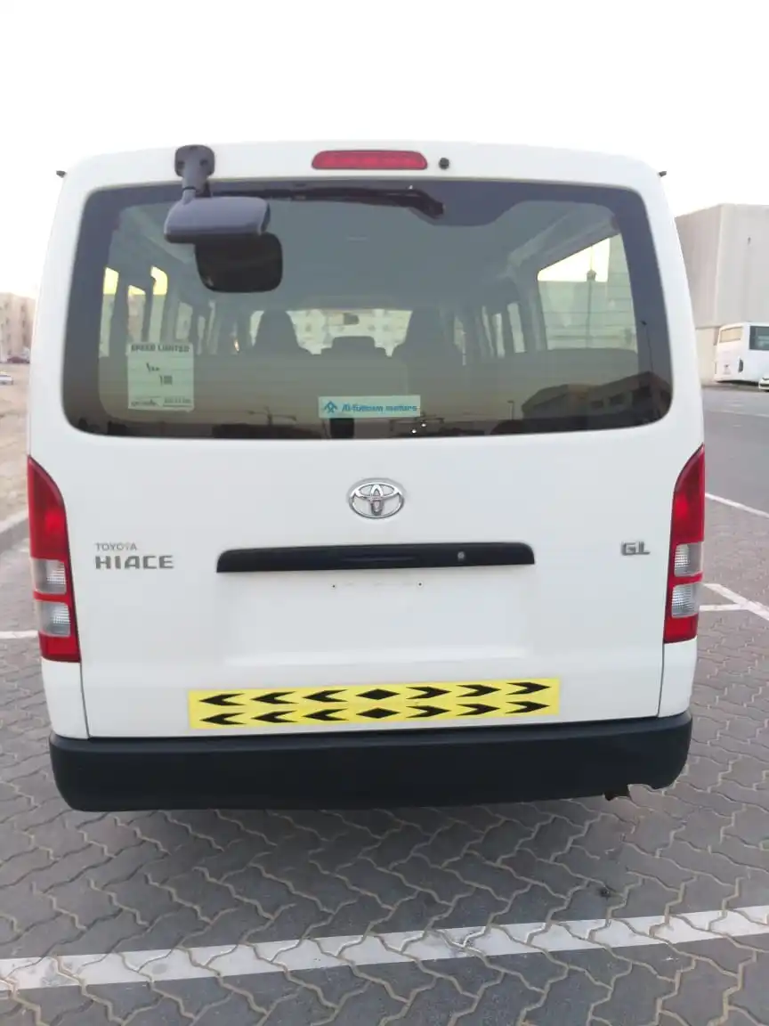 Used 2016 Toy Ota Hiace Flat Roof MINI Bus - 15 Seats