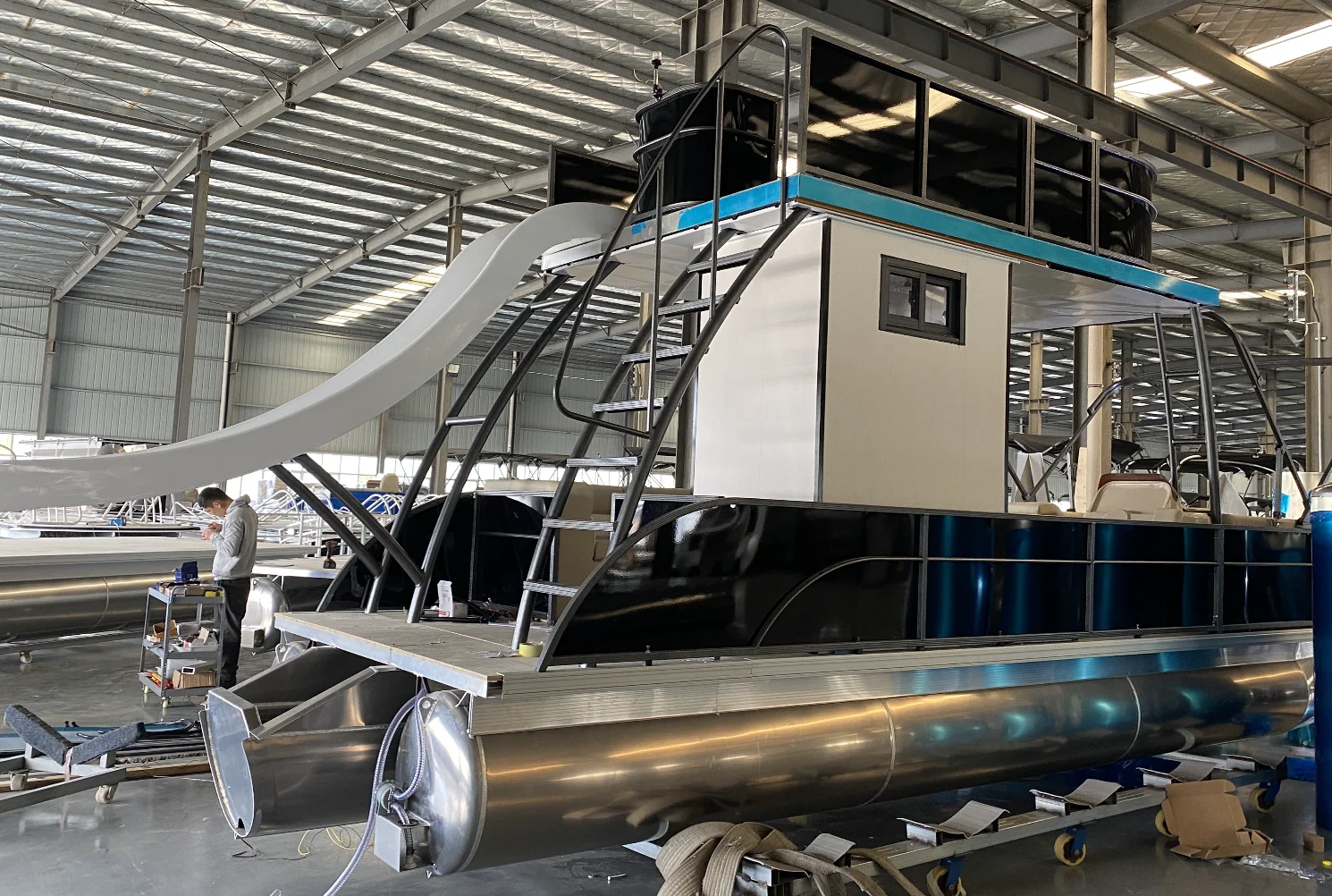 Allsea Pontoon Boats - Enjoy the Ultimate Floating Party