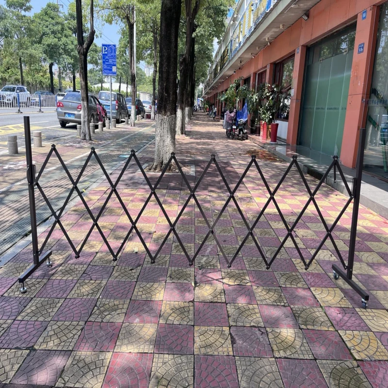 Expandable Outdoor Double Folding Gate Accordion Security Fence Gate ...