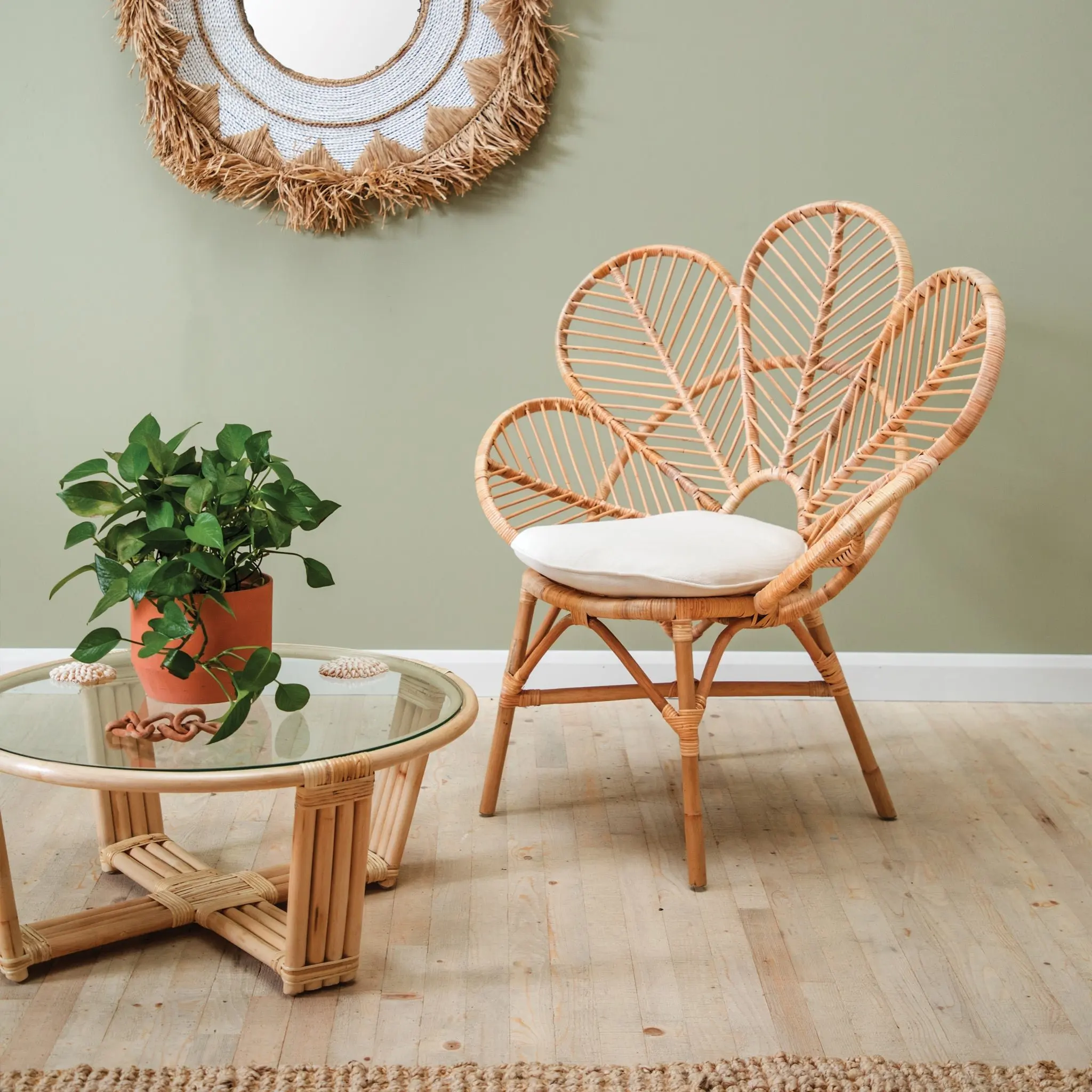Natural Flower Shaped Rattan Chairs - Eco Friendly & Stylish