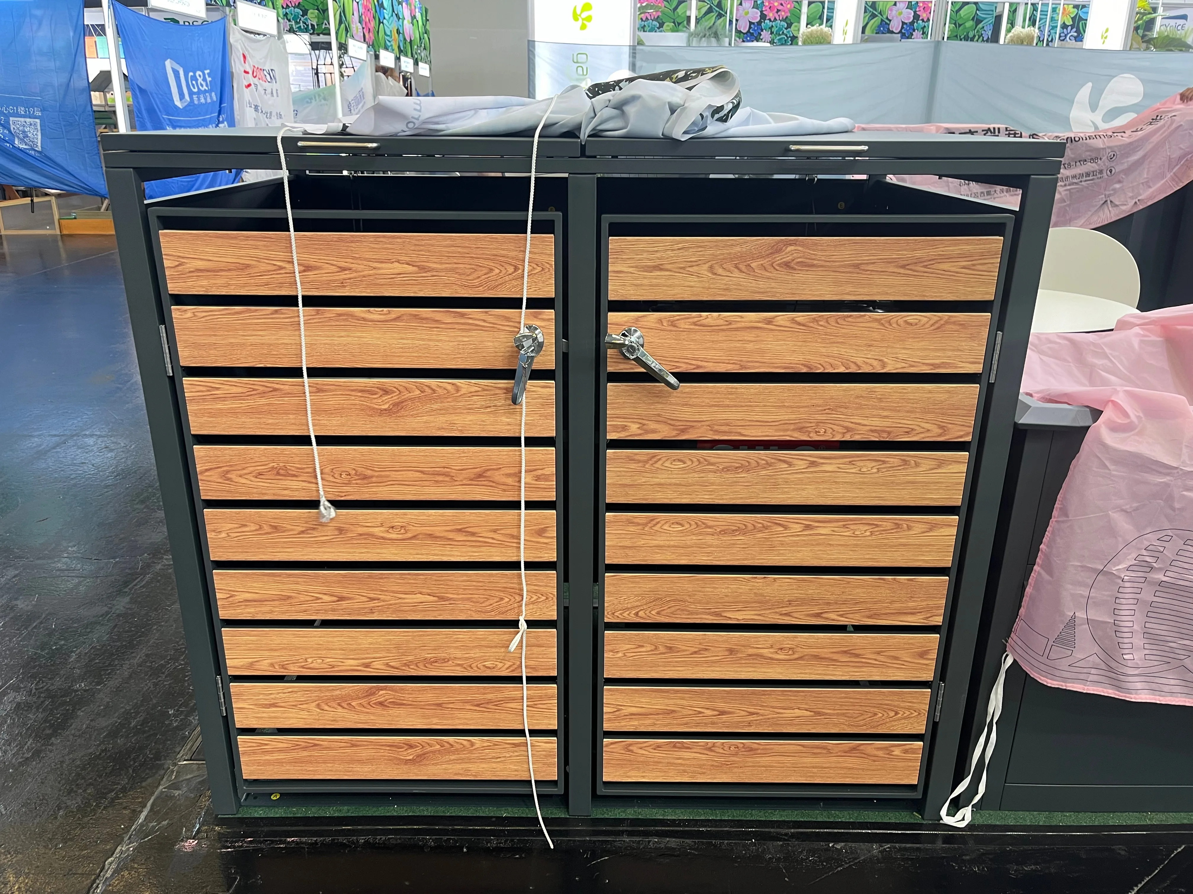 Garden Double Wheelie Bin Hideaway Metal&Wood Secure Waste Bin Storage ...