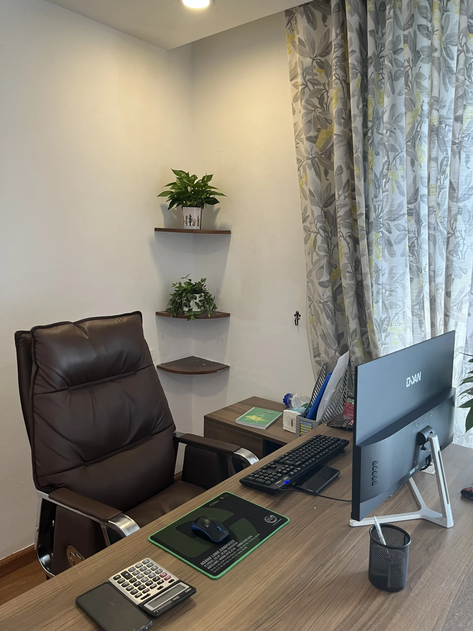 Vietnam DRC 70% Cup Lump Industrial Grade Plastic Raw Materials for ...