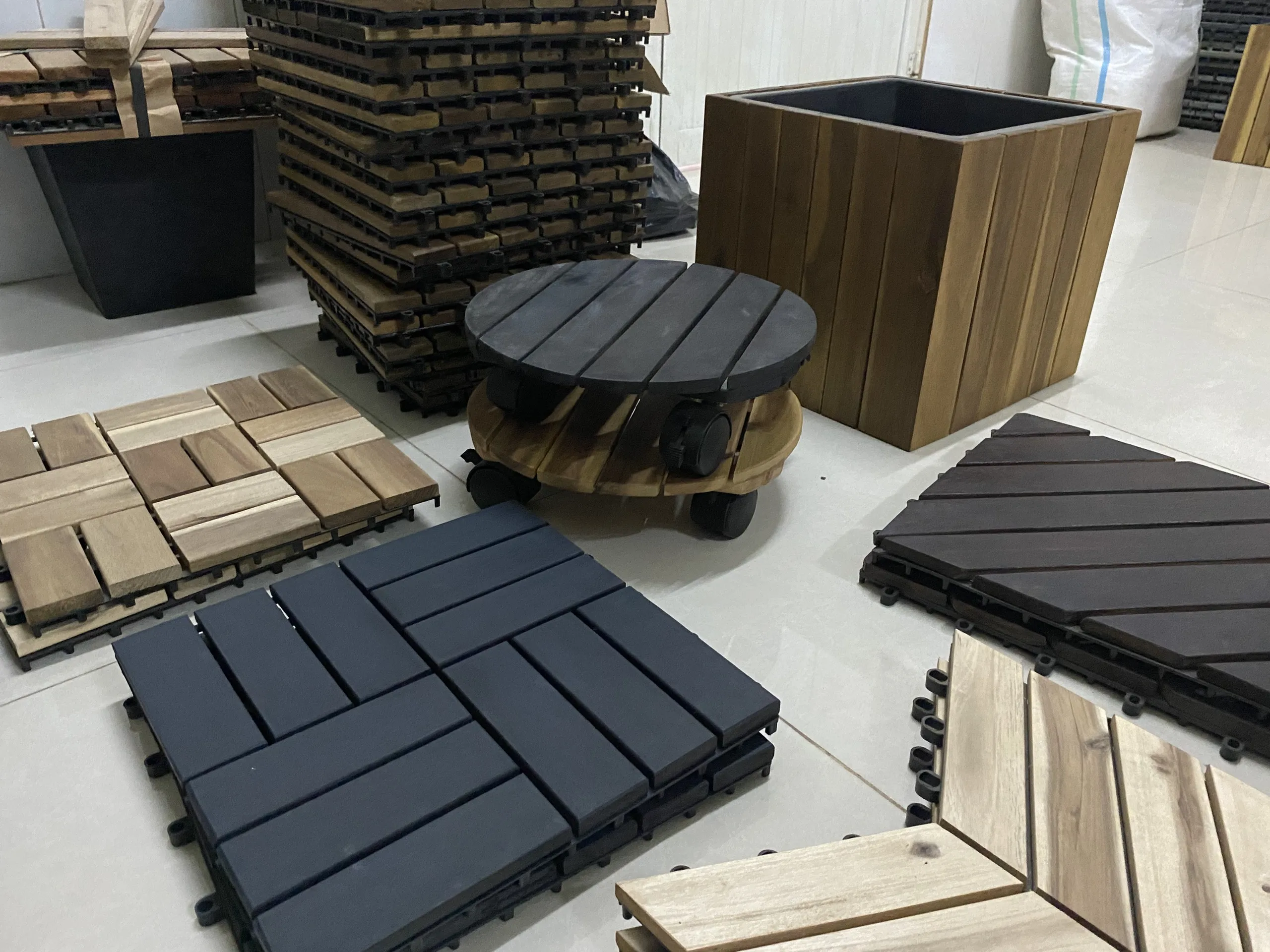 Outdoor Decking Wholesaler Swimming Pool Floor Deck Flooring Outdoor ...