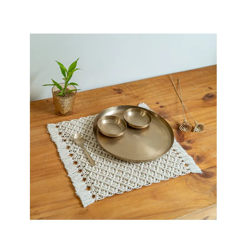 Premium Theme Natural Round Macrame Placemat Braided Straw Place Mats ...