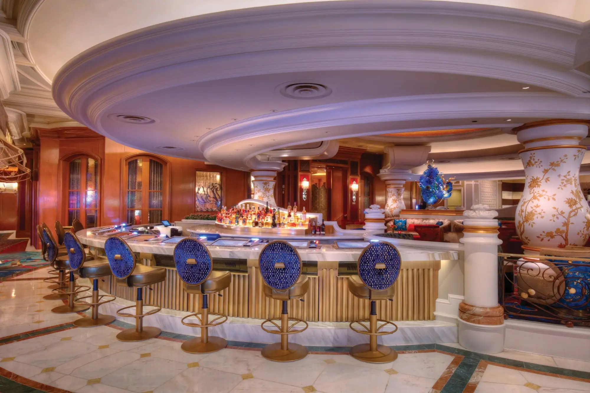 Modern Hotel Bar Sofa Set Customized PU Leather with Night Club Seating ...