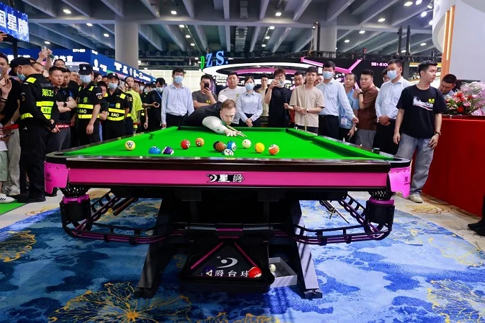 Durable Steel Chinese 8 Ball Pool Table With Ball Return System - Oem