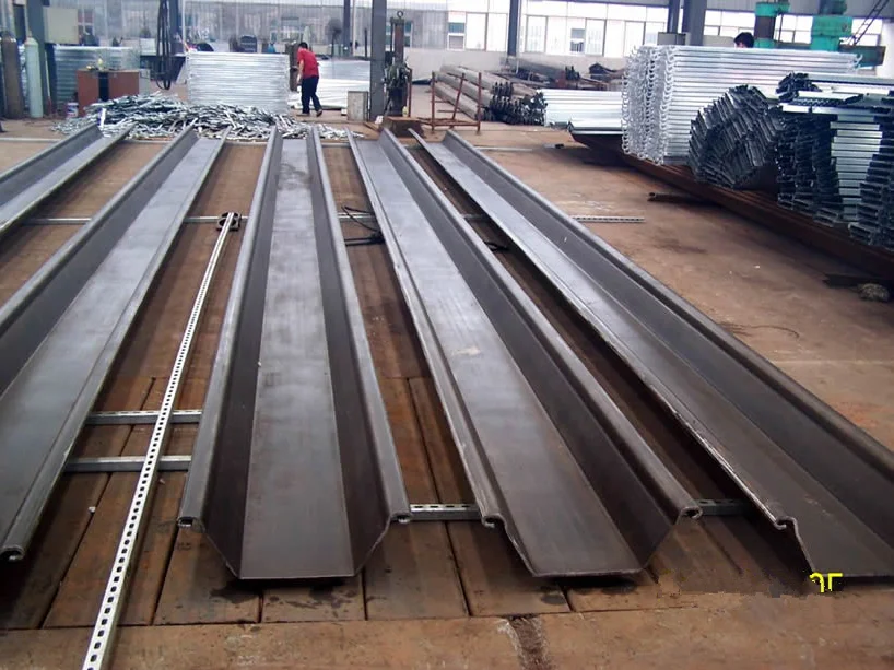 Galvanized Excavator Equipped Wall Design Charging Cofferdam Steel Hot ...
