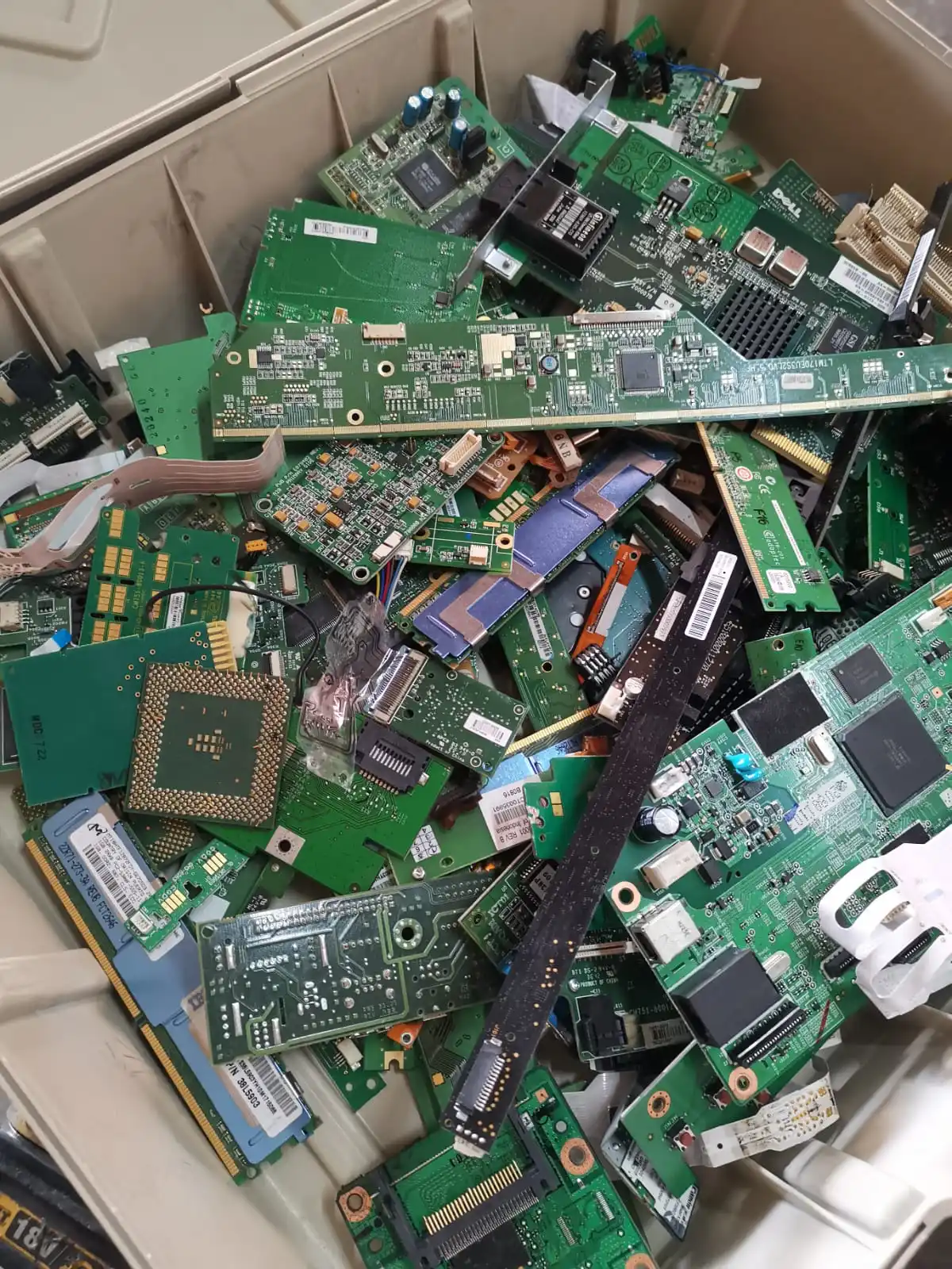 Scrap Pcb Recycling Circuit Mother Board Scrap Computer Motherboard ...