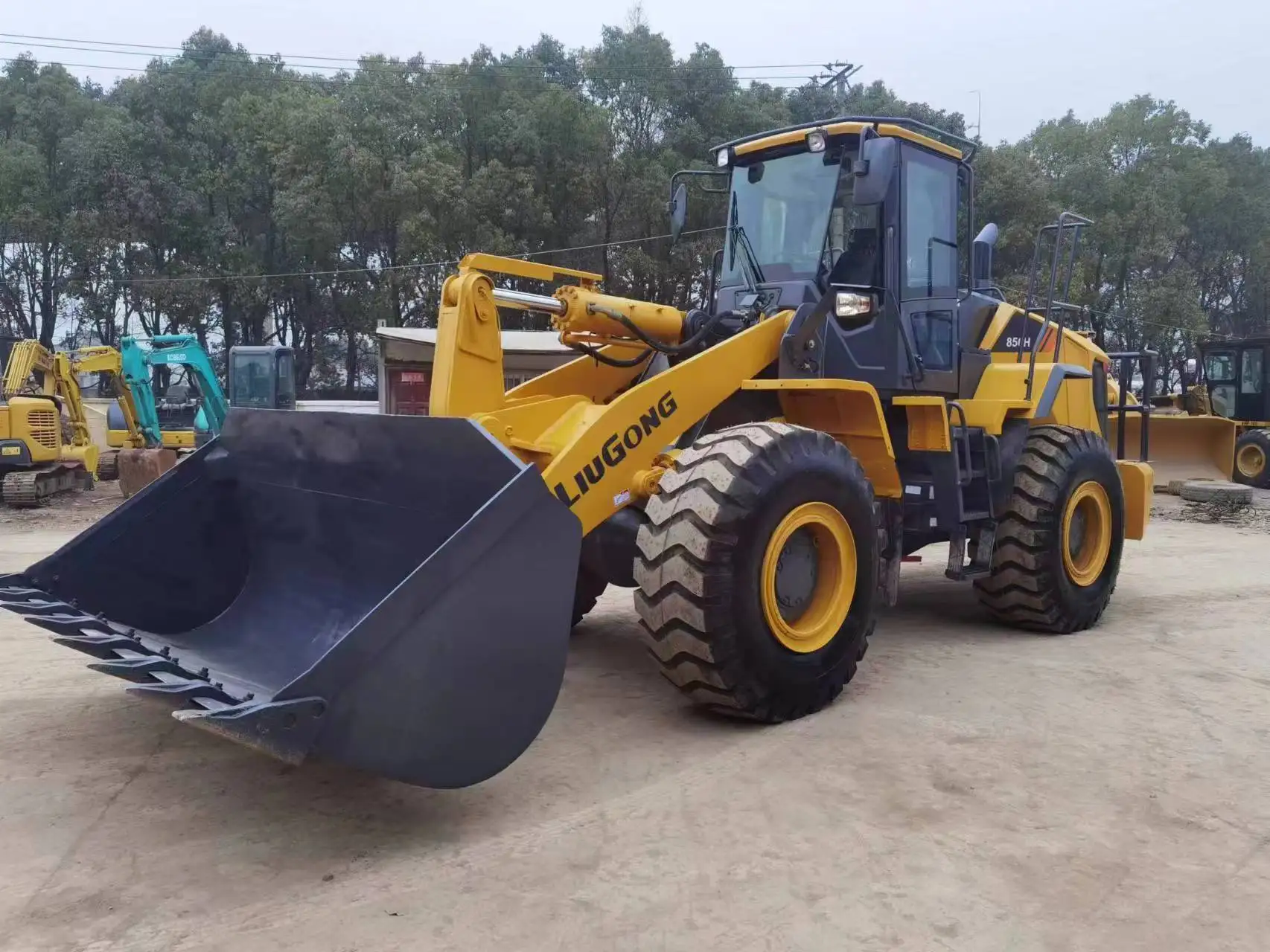 China Original Liugong Clg856h Wheel Loader Used High Efficient Loader Machine With Low Fuel ...