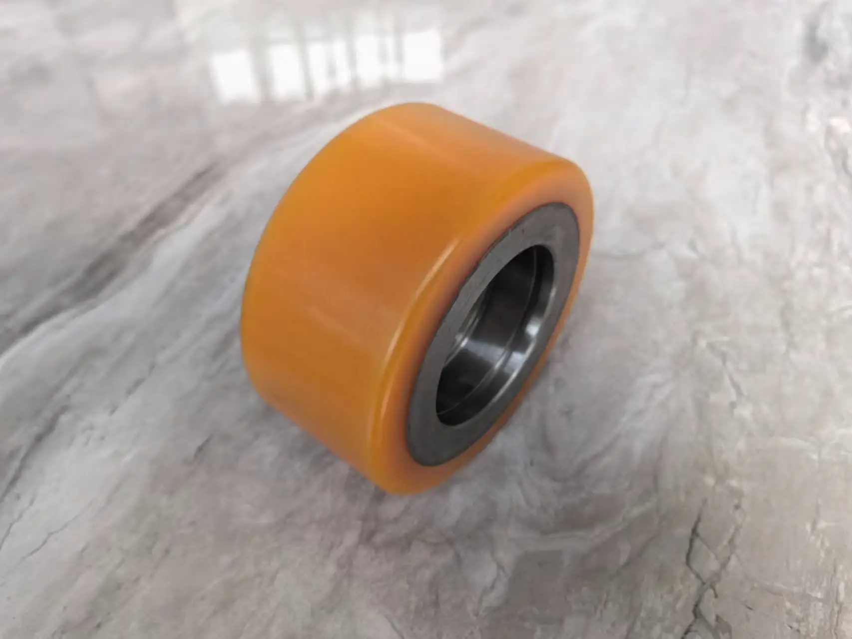 BT-SWE120 Electric Pallet Stacker Polyurethane Roller PU