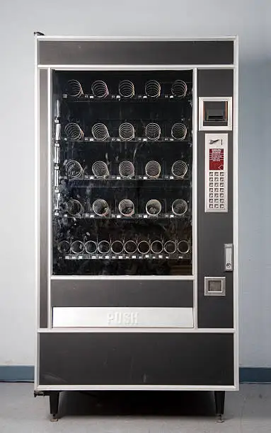 Automatic Combo Refrigerated Vending Machines For Snack Beverage Drink ...