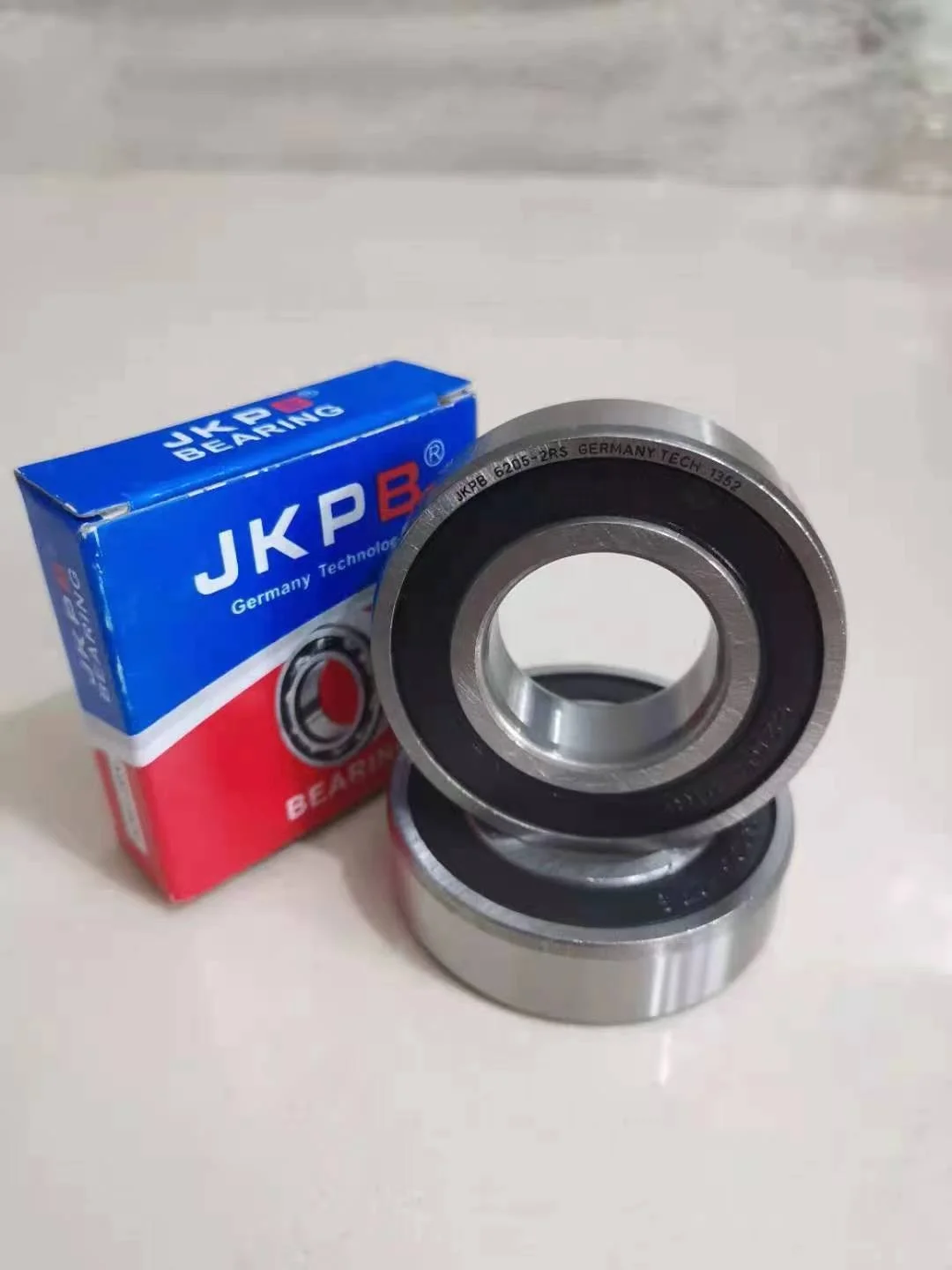 High Quality Motor Ball Bearing Angular Contact Ball Bearing 7001 7002 ...