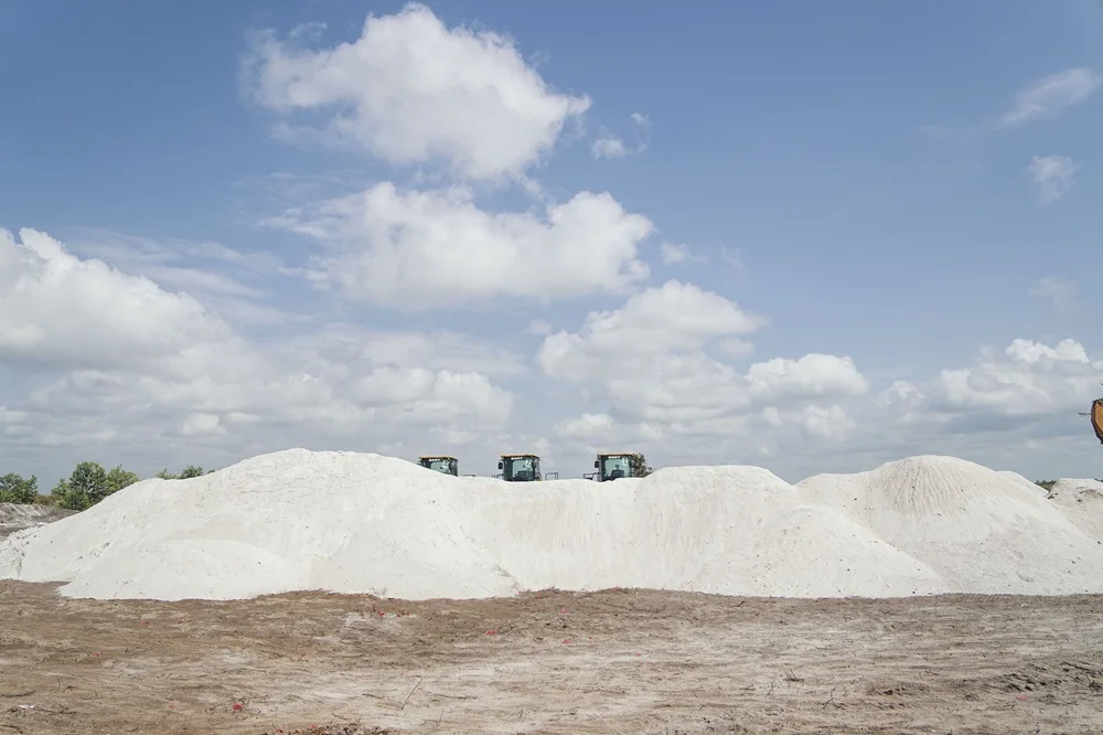 Silica Sand Suppliers 99.5% High Purity White Quartz Silica Sand for ...