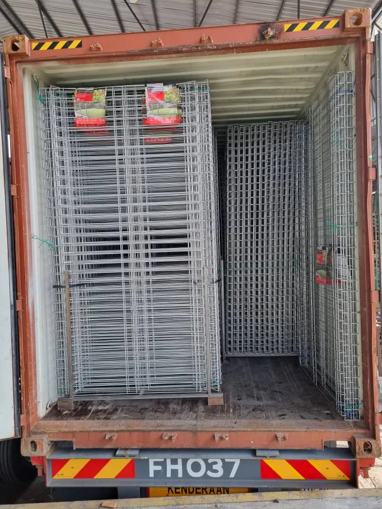 Bulk Wholesale Competitive Price Welded Mesh Fence 2d Panel Yard Fence ...