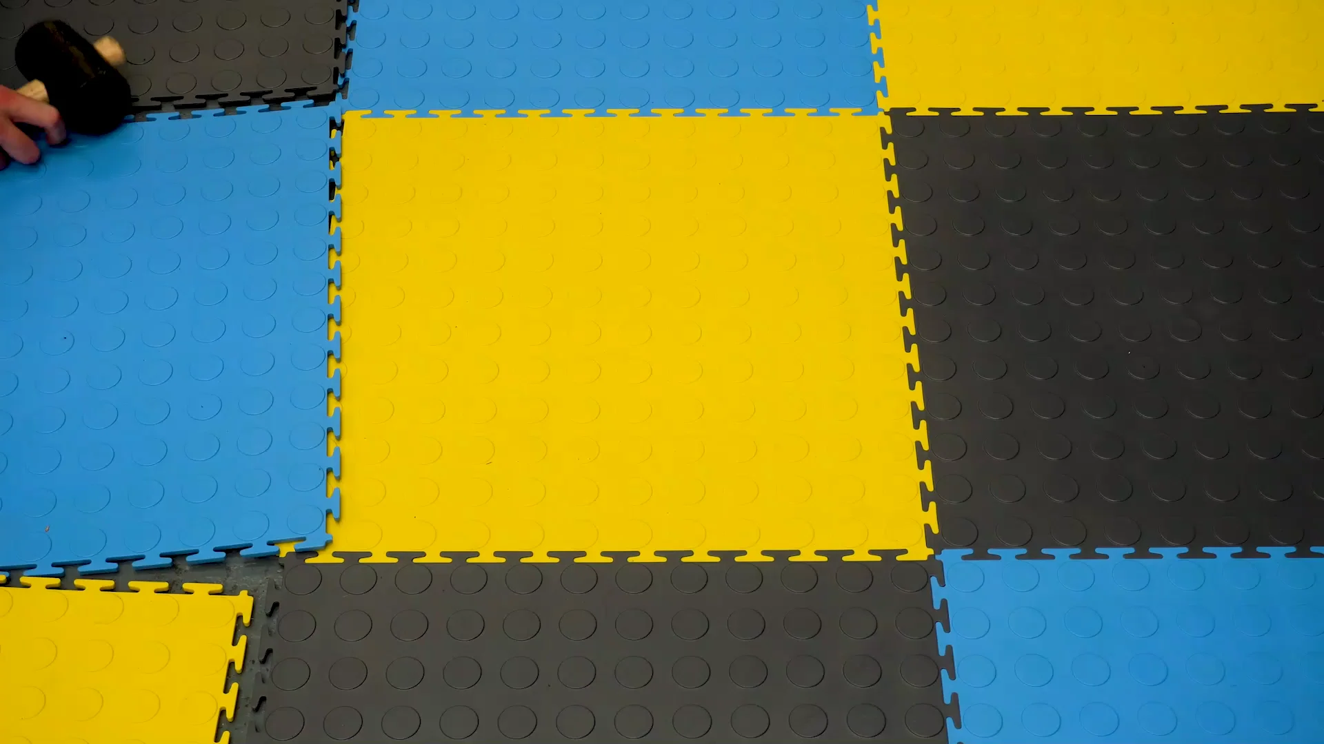 Heavy Duty Coin Pvc Floor Tiles For Workshop - Buy Garage Tiles Product ...