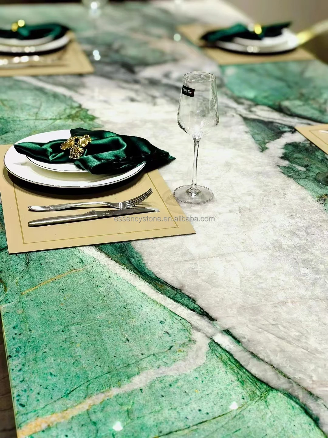 Brazilian Cristallo Botanic Green Quartzite for Countertops