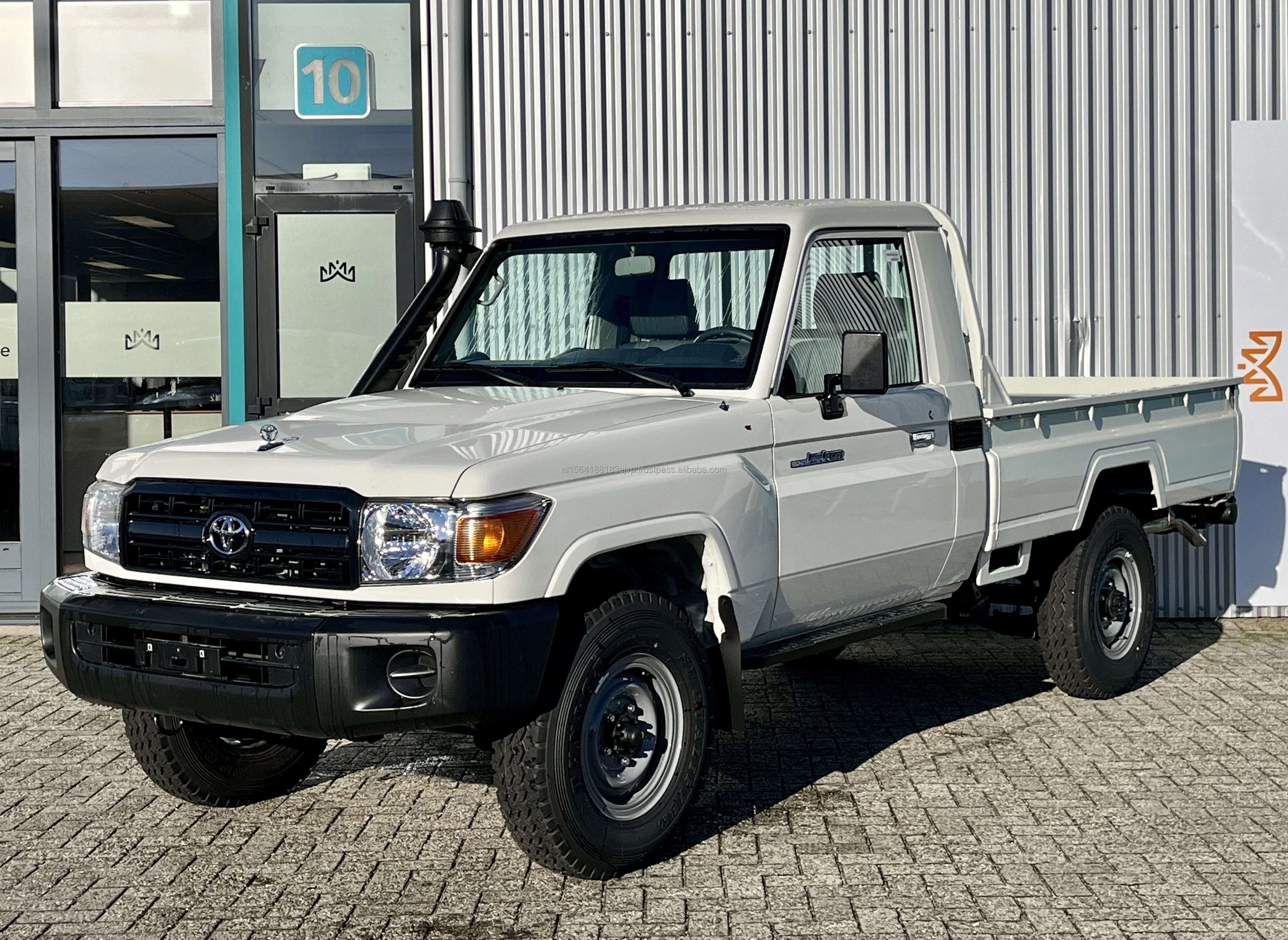 Toyota Land Cruiser Hzj 79 Single Cabin / Toyota Land Cruiser 79 Pick ...