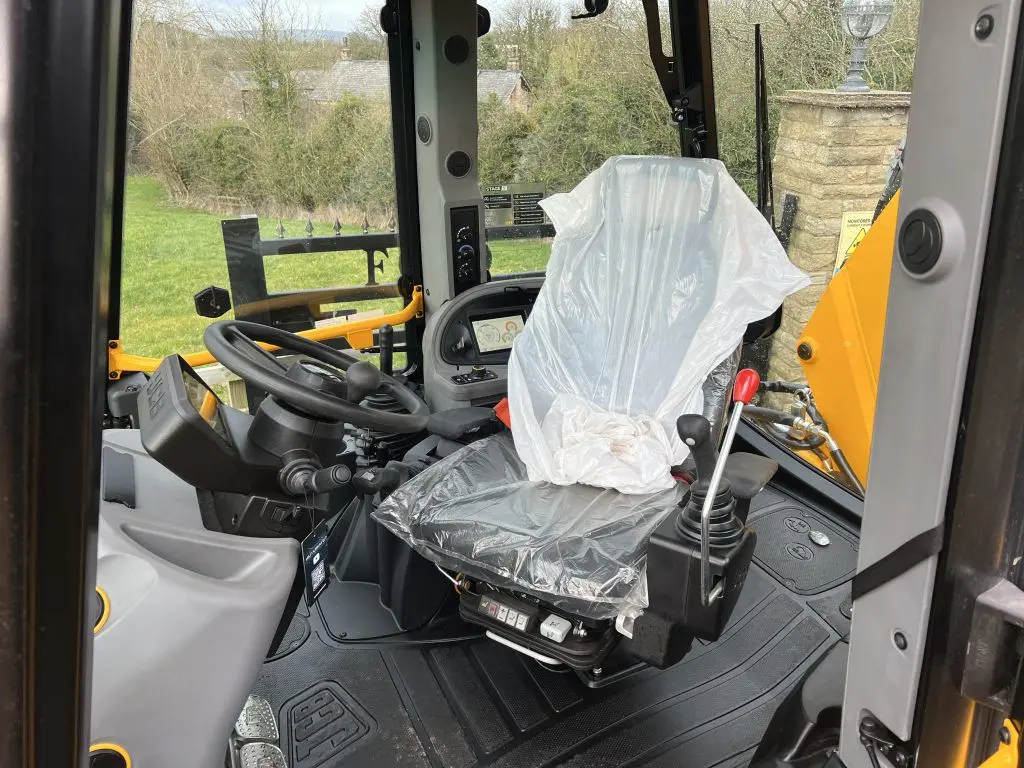 JCB 3CX Backhoe Loader - Affordable & Versatile Machine