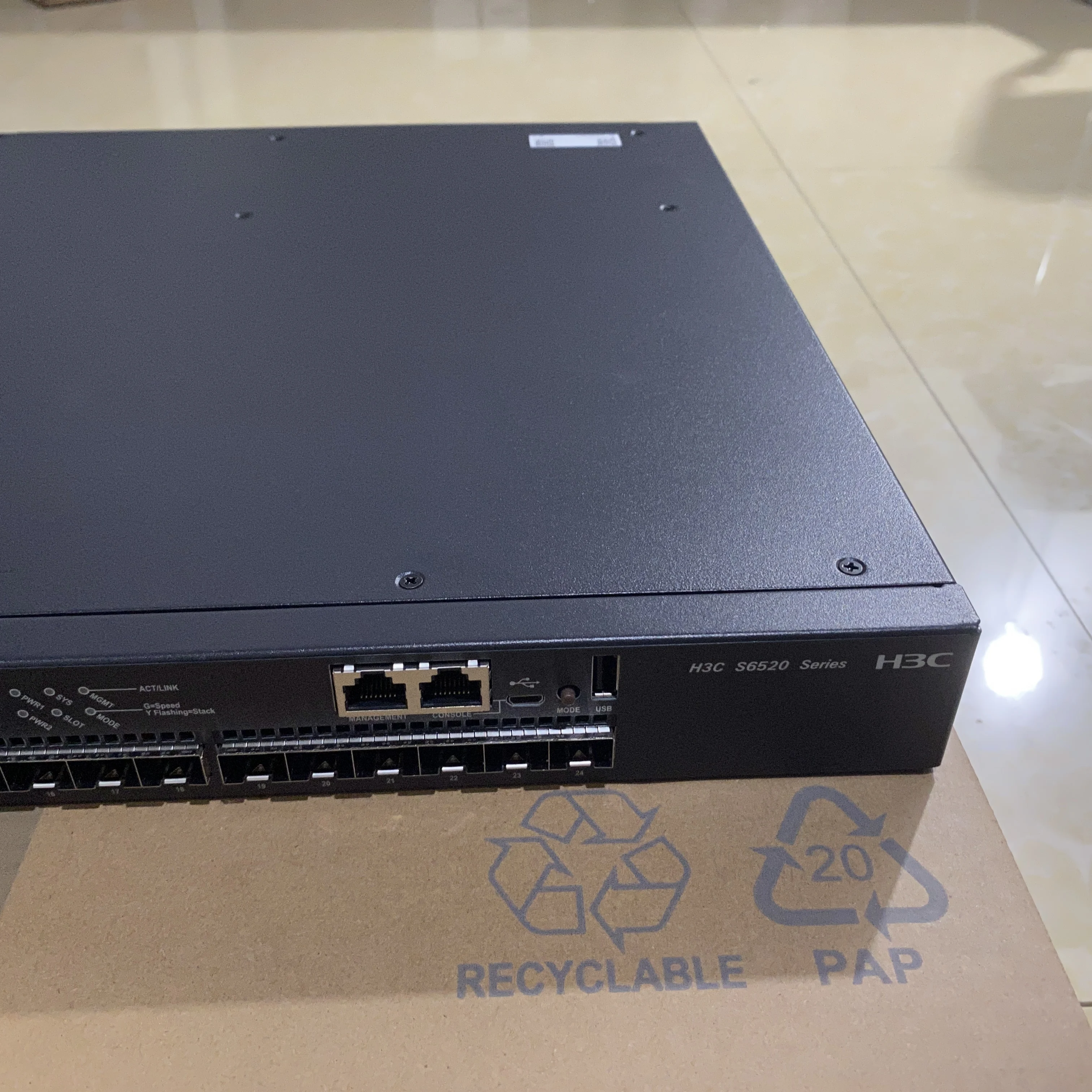 Brand New 10 Gigabit Multi-rate Ethernet Switch 24 Gigabit Optical Port ...