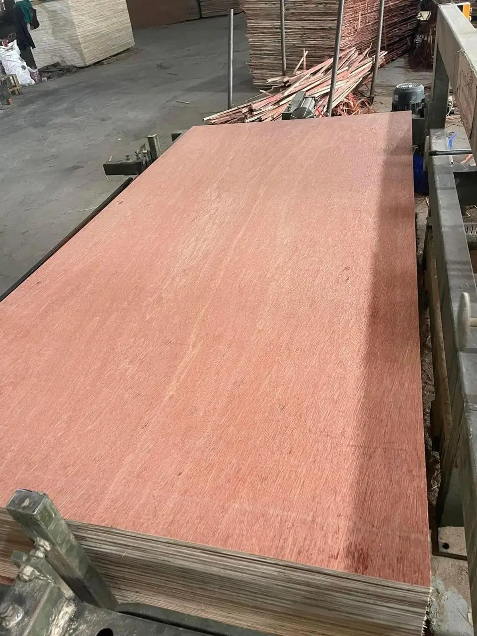 Cheap Packing Grade Plywood 3mm/5mm/9mm/15mm For Pallet & Packaging ...