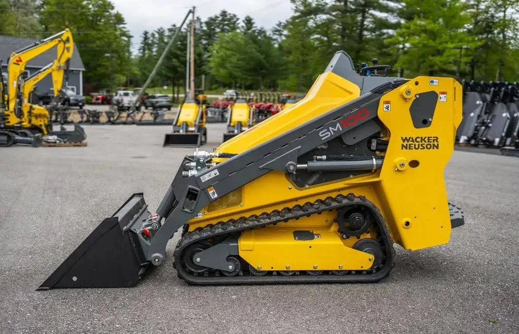 NEW Wacker Neuson SM100 Diesel Mini Skid Steer Wheel Loader with Kohler ...